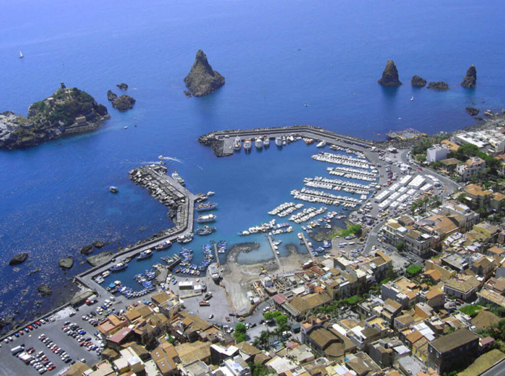 ACIREALE, ACI TREZZA AND ACI CASTELLO: THE THREE PEARLS OF THE RIVIERA DEI CICLOPI - Corten ...