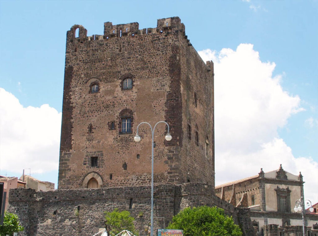 THE CASTLE OF ADRANO: A PLACE THAT ENCLOSURES MANY YEARS OF HISTORY ...
